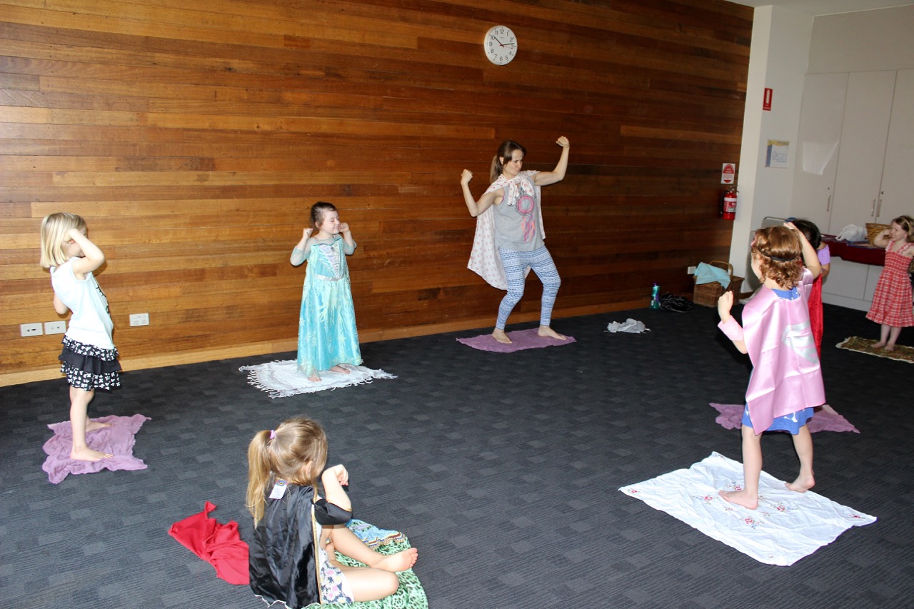 Power Pose For Kids – Mindful Storytelling with Cathy Koman